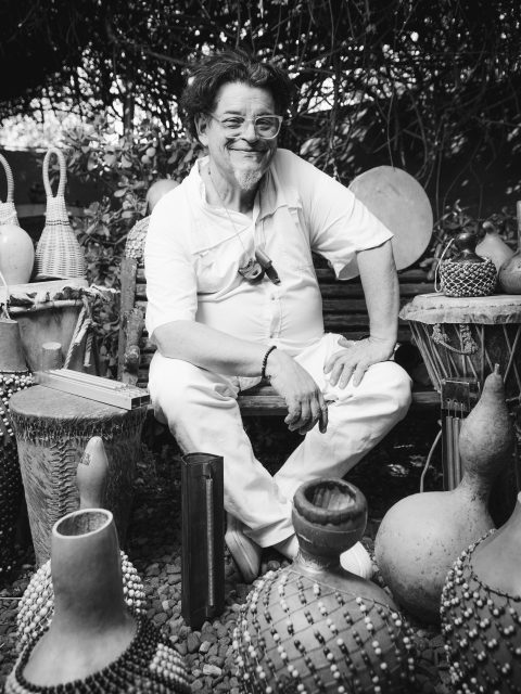 BIOGRAFÍA | Joe Vasconcellos